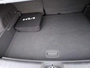 Kia EV3 2025 in Marijampole, with an engine capacity of 0.00 L and mileage of 17 thousand km for 33399 €, photo 24 on AUTOMOTO.COM.LV