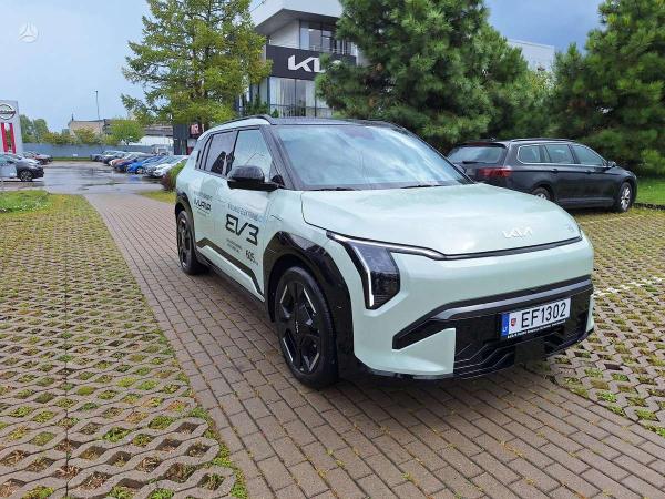 Zaļš Kia EV3 2026 Kauņa, ar dzinēja tilpumu 0.00 L un nobraukumu 6 tūkst. km par 45900 €, foto 1 vietnē AUTOMOTO.COM.LV