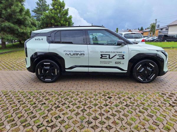 Zaļš Kia EV3 2026 Kauņa, ar dzinēja tilpumu 0.00 L un nobraukumu 6 tūkst. km par 45900 €, foto 2 vietnē AUTOMOTO.COM.LV