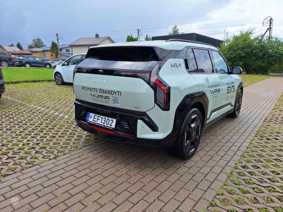 Zaļš Kia EV3 2026 Kauņa, ar dzinēja tilpumu 0.00 L un nobraukumu 6 tūkst. km par 45900 €, foto 4 vietnē AUTOMOTO.COM.LV
