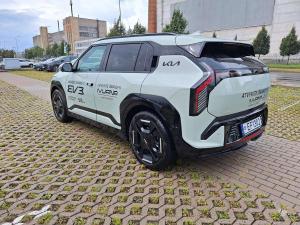 Zaļš Kia EV3 2026 Kauņa, ar dzinēja tilpumu 0.00 L un nobraukumu 6 tūkst. km par 45900 €, foto 5 vietnē AUTOMOTO.COM.LV