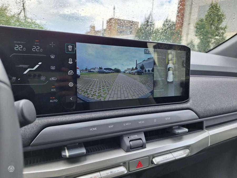 Zaļš Kia EV3 2026 Kauņa, ar dzinēja tilpumu 0.00 L un nobraukumu 6 tūkst. km par 45900 €, foto 9 vietnē AUTOMOTO.COM.LV