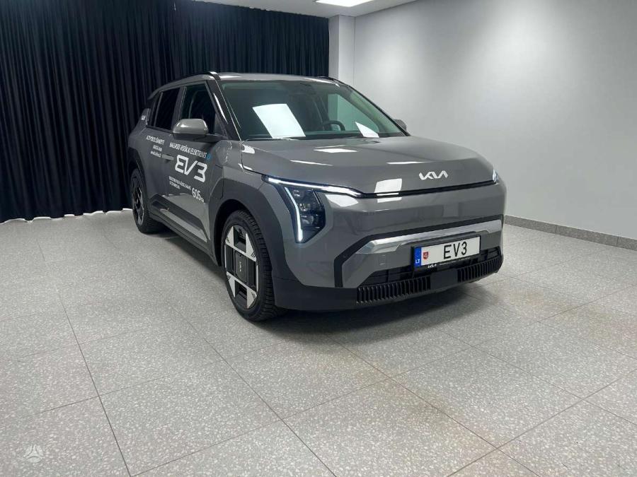 Pelēks Kia EV3 2025 Viļņa, ar dzinēja tilpumu 0.00 L un nobraukumu 200 tūkst. km par 36990 €, foto 24 vietnē AUTOMOTO.COM.LV
