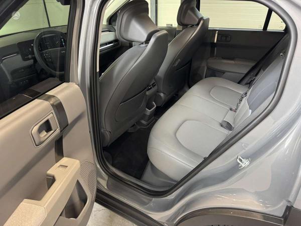 Grey Kia EV3 2025 in Siauliai, with an engine capacity of 0.00 L and mileage of 11 thousand km for 32800 €, photo 9 on AUTOMOTO.COM.LV
