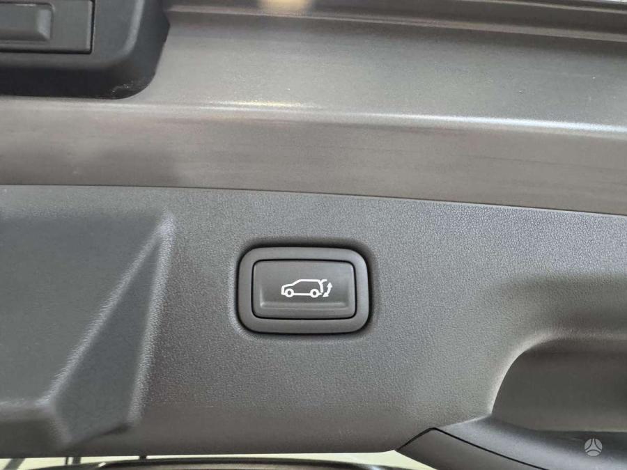 Pelēks Kia EV3 2025 Šauļi, ar dzinēja tilpumu 0.00 L un nobraukumu 11 tūkst. km par 32800 €, foto 12 vietnē AUTOMOTO.COM.LV