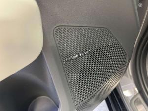 Pelēks Kia EV3 2026 Viļņa, ar dzinēja tilpumu 0.00 L un nobraukumu 2 tūkst. km par 43990 €, foto 13 vietnē AUTOMOTO.COM.LV