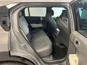 Pelēks Kia EV3 2026 Viļņa, ar dzinēja tilpumu 0.00 L un nobraukumu 2 tūkst. km par 43990 €, foto 17 vietnē AUTOMOTO.COM.LV