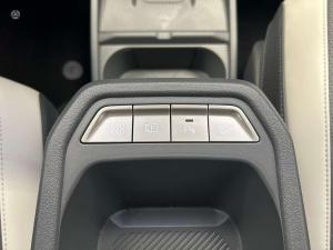 Pelēks Kia EV3 2026 Viļņa, ar dzinēja tilpumu 0.00 L un nobraukumu 2 tūkst. km par 43990 €, foto 21 vietnē AUTOMOTO.COM.LV