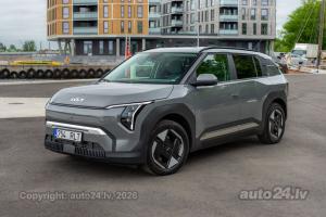 Серый Киа EV3 2024 в Пярну, объемом двигателя 0.00 л и пробегом 30 тыс. км за 38900 €, фото  на AUTOMOTO.COM.LV