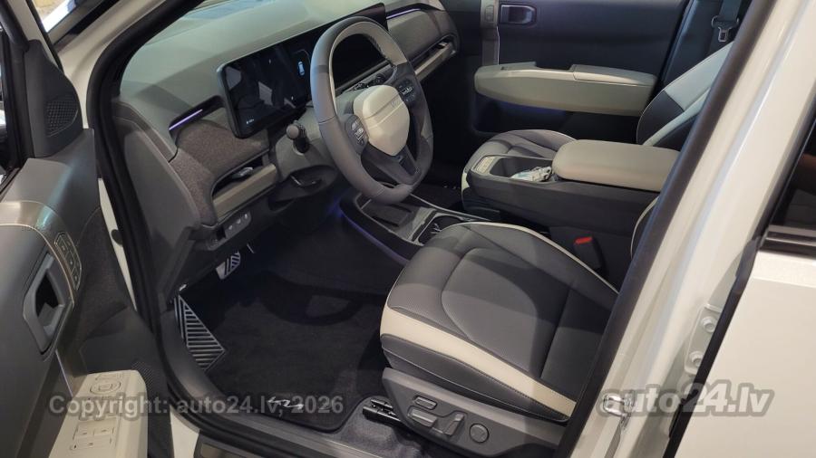 Balts Kia EV3 2026 Pērnava, ar dzinēja tilpumu 0.00 L un nobraukumu 0 tūkst. km par 50400 €, foto 10 vietnē AUTOMOTO.COM.LV