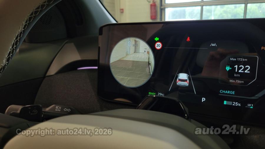 Balts Kia EV3 2026 Pērnava, ar dzinēja tilpumu 0.00 L un nobraukumu 0 tūkst. km par 50400 €, foto 15 vietnē AUTOMOTO.COM.LV