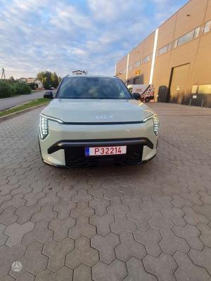 Желтый Киа EV3 2025 в Вильнюс, объемом двигателя 0.00 л и пробегом 9 тыс. км за 34850 €, фото 7 на AUTOMOTO.COM.LV