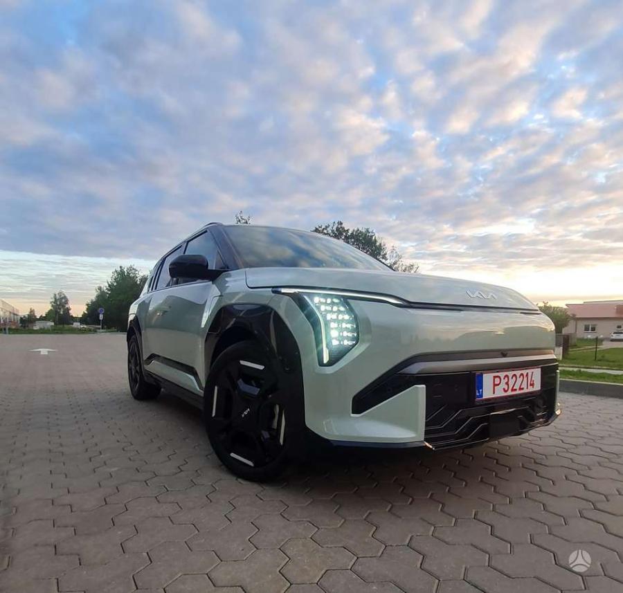 Желтый Киа EV3 2025 в Вильнюс, объемом двигателя 0.00 л и пробегом 9 тыс. км за 34850 €, фото 28 на AUTOMOTO.COM.LV