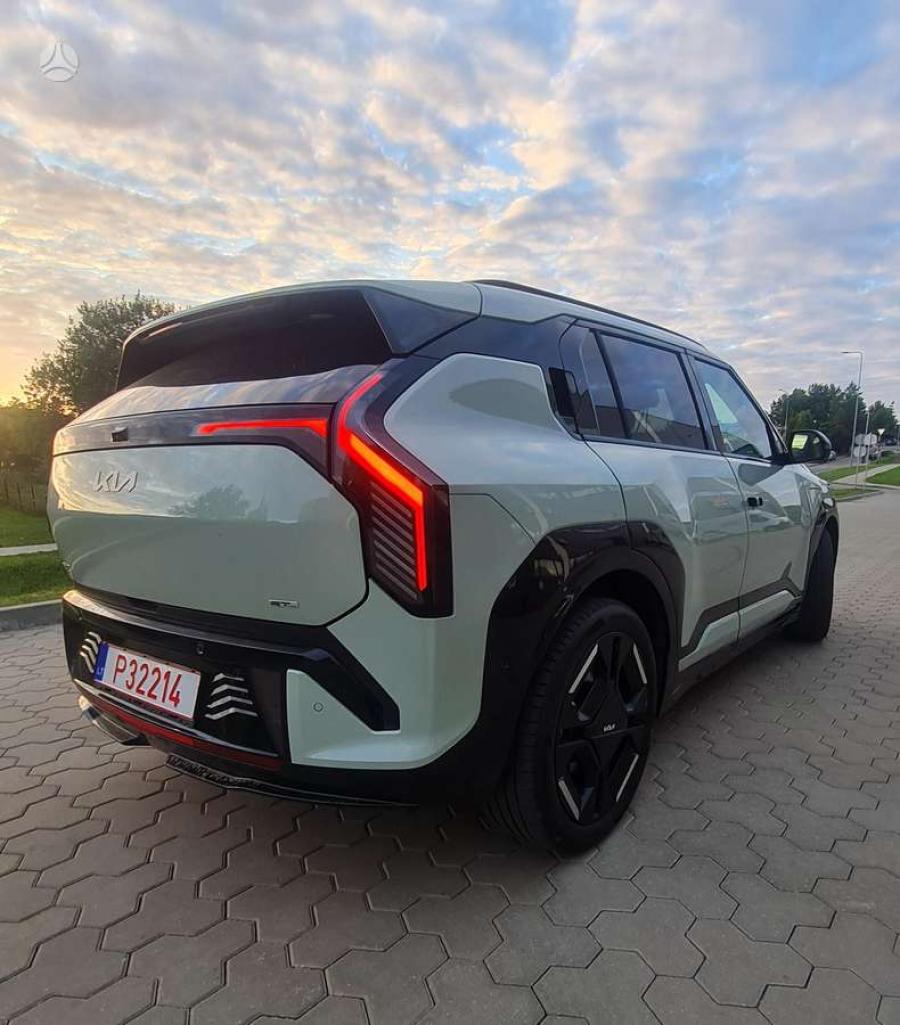 Желтый Киа EV3 2025 в Вильнюс, объемом двигателя 0.00 л и пробегом 9 тыс. км за 34850 €, фото 29 на AUTOMOTO.COM.LV