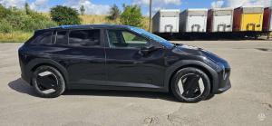 Melns Kia EV4 2026 Vievis, ar dzinēja tilpumu 0.00 L un nobraukumu 0 tūkst. km par 30613 €, foto 10 vietnē AUTOMOTO.COM.LV