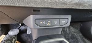 Melns Kia EV4 2026 Vievis, ar dzinēja tilpumu 0.00 L un nobraukumu 0 tūkst. km par 30613 €, foto 29 vietnē AUTOMOTO.COM.LV