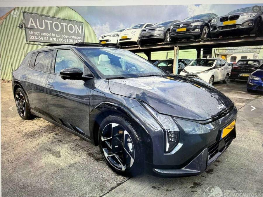 Grey Kia EV4 2026 in Prienai, with an engine capacity of 0.00 L and mileage of 7 thousand km for 27900 €, photo 1 on AUTOMOTO.COM.LV