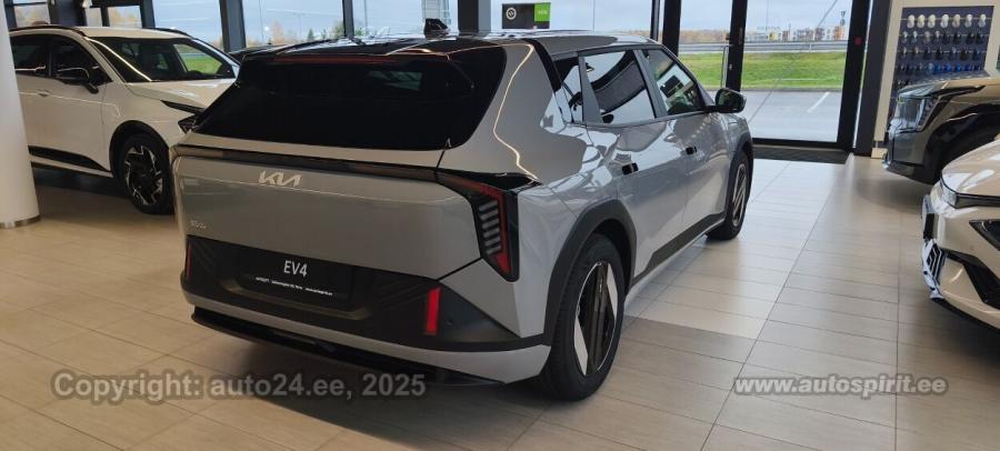 Pelēks Kia EV4 2025 Tartu, ar dzinēja tilpumu 0.00 L un nobraukumu 12 tūkst. km par 48990 €, foto 4 vietnē AUTOMOTO.COM.LV