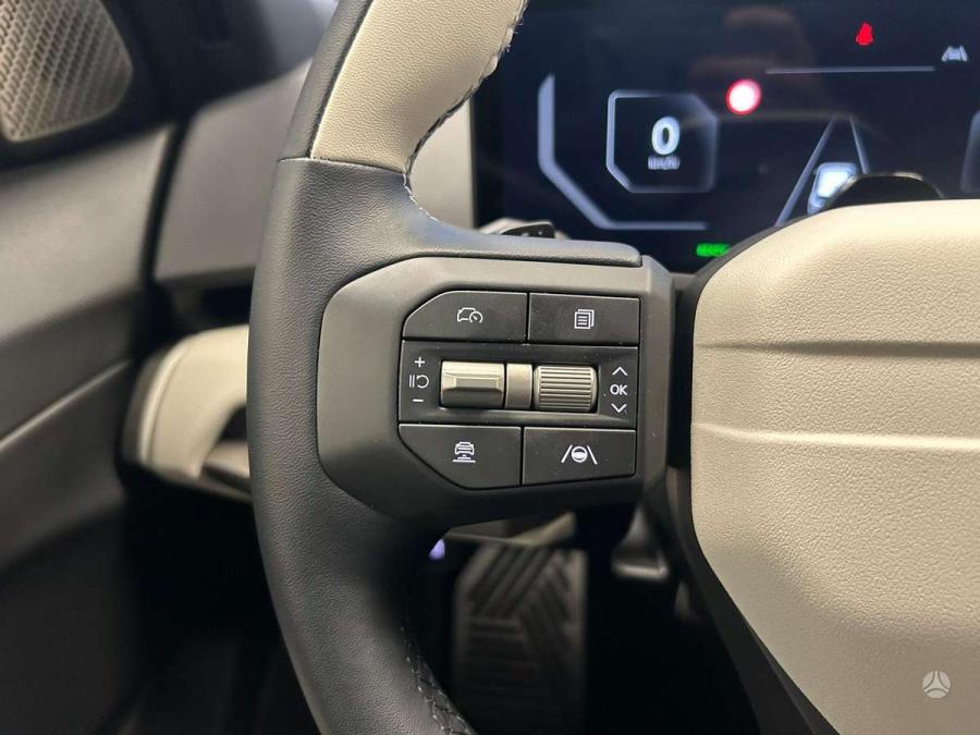 Red Kia EV4 2026 in Vilnius, with an engine capacity of 0.00 L and mileage of 1 thousand km for 46990 €, photo 19 on AUTOMOTO.COM.LV