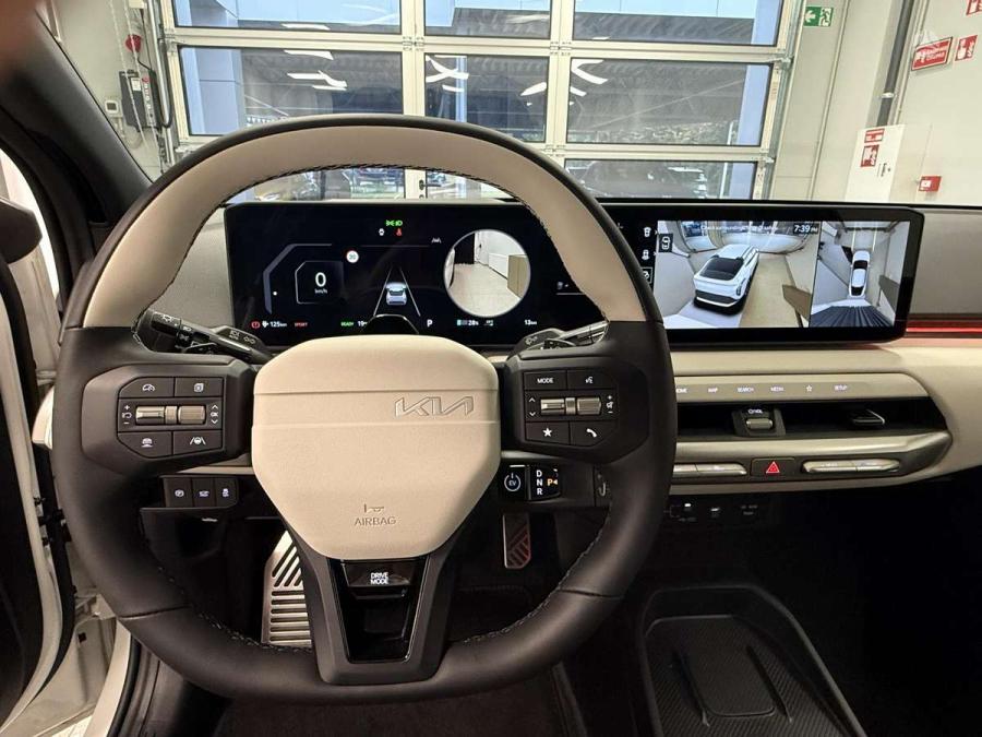 Белый Киа EV4 2026 в Вильнюс, объемом двигателя 0.00 л и пробегом 0 тыс. км за 49800 €, фото 10 на AUTOMOTO.COM.LV