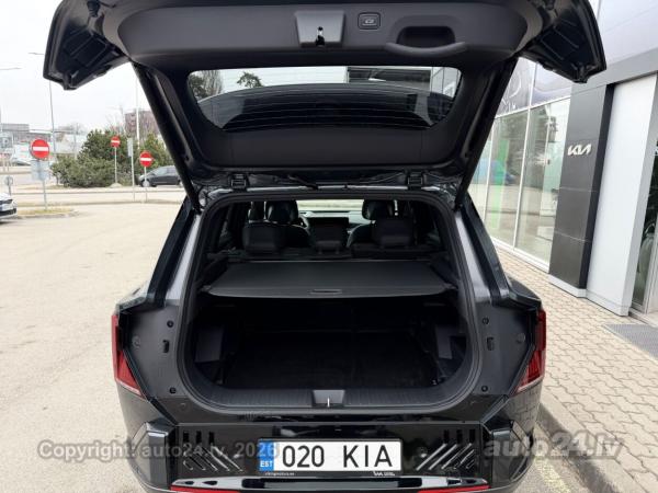 Pelēks Kia EV5 2026 Tallina, ar dzinēja tilpumu 0.00 L un nobraukumu 5 tūkst. km par 54500 €, foto 6 vietnē AUTOMOTO.COM.LV