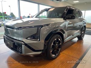 Серый Киа EV5 2026 в Таллин, объемом двигателя 0.00 л и пробегом 0 тыс. км за 57800 €, фото  на AUTOMOTO.COM.LV