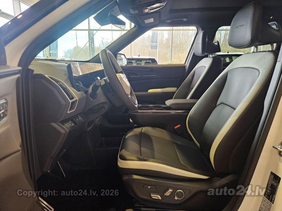 Balts Kia EV5 2026 Pērnava, ar dzinēja tilpumu 0.00 L un nobraukumu 47 tūkst. km par 57900 €, foto 12 vietnē AUTOMOTO.COM.LV