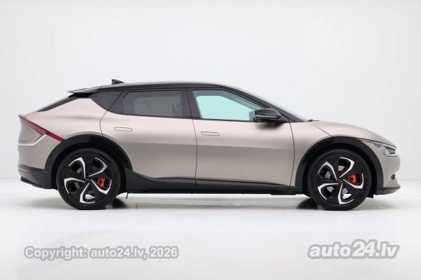 Киа EV6 2022 в Таллин на AUTOMOTO.COM.LV Бежевый Киа EV6 2022 в Таллин, объемом двигателя 0.00 л и пробегом 91 тыс. км за 35990 €, фото 8 на AUTOMOTO.COM.LV