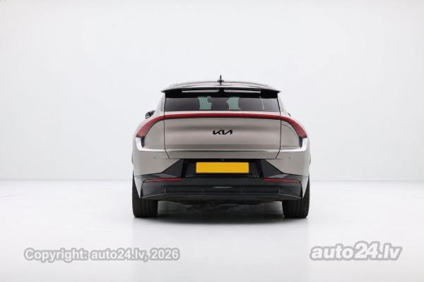 Киа EV6 2022 в Таллин на AUTOMOTO.COM.LV Бежевый Киа EV6 2022 в Таллин, объемом двигателя 0.00 л и пробегом 91 тыс. км за 35990 €, фото 11 на AUTOMOTO.COM.LV