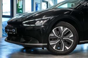 Melns Kia EV6 2022 Marijampole, ar dzinēja tilpumu 0.00 L un nobraukumu 108 tūkst. km par 23750 €, foto 7 vietnē AUTOMOTO.COM.LV