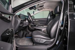 Melns Kia EV6 2022 Marijampole, ar dzinēja tilpumu 0.00 L un nobraukumu 108 tūkst. km par 23750 €, foto 24 vietnē AUTOMOTO.COM.LV
