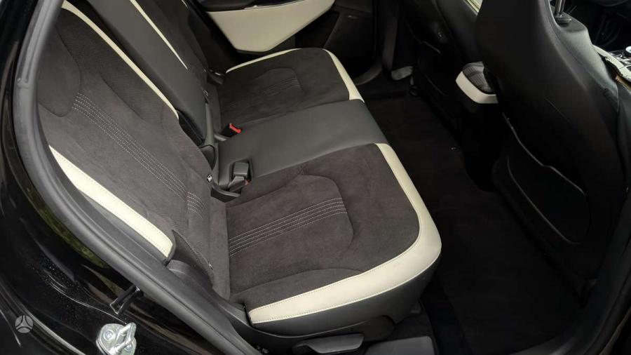 Черный Киа EV6 2024 в Ионава, объемом двигателя 0.00 л и пробегом 33 тыс. км за 21500 €, фото 19 на AUTOMOTO.COM.LV