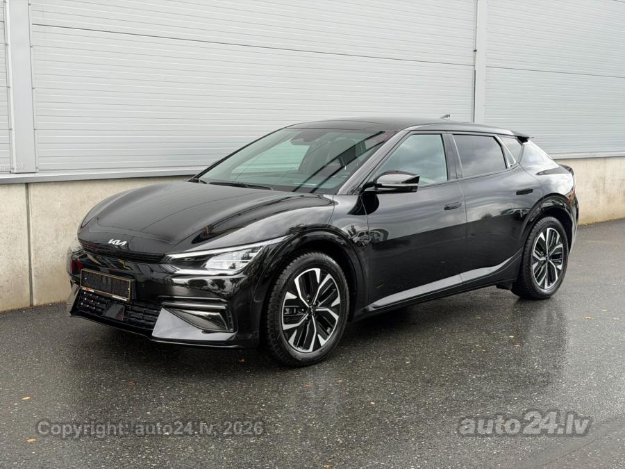 Melns Kia EV6 2023 Tallina, ar dzinēja tilpumu 0.00 L un nobraukumu 47 tūkst. km par 36990 €, foto 1 vietnē AUTOMOTO.COM.LV