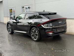 Melns Kia EV6 2023 Tallina, ar dzinēja tilpumu 0.00 L un nobraukumu 47 tūkst. km par 36990 €, foto 6 vietnē AUTOMOTO.COM.LV