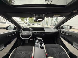 Melns Kia EV6 2023 Tallina, ar dzinēja tilpumu 0.00 L un nobraukumu 47 tūkst. km par 36990 €, foto 8 vietnē AUTOMOTO.COM.LV