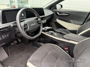 Melns Kia EV6 2023 Tallina, ar dzinēja tilpumu 0.00 L un nobraukumu 47 tūkst. km par 36990 €, foto 9 vietnē AUTOMOTO.COM.LV