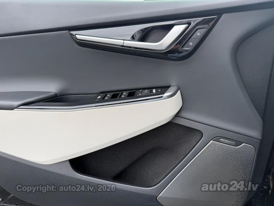 Melns Kia EV6 2023 Tallina, ar dzinēja tilpumu 0.00 L un nobraukumu 47 tūkst. km par 36990 €, foto 10 vietnē AUTOMOTO.COM.LV