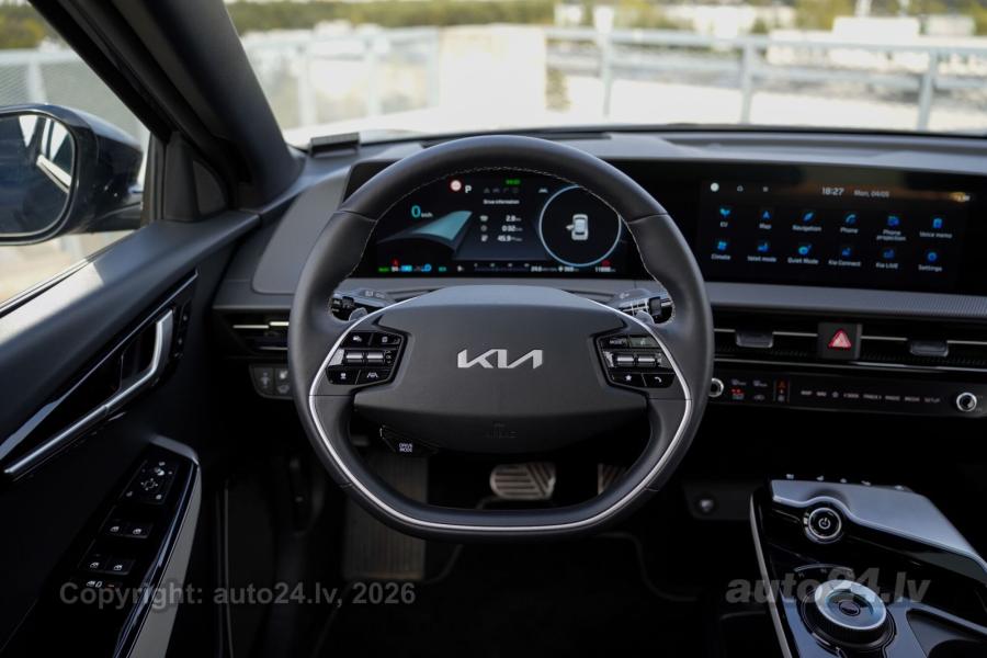 Melns Kia EV6 2024 Tallina, ar dzinēja tilpumu 0.00 L un nobraukumu 12 tūkst. km par 44900 €, foto 14 vietnē AUTOMOTO.COM.LV