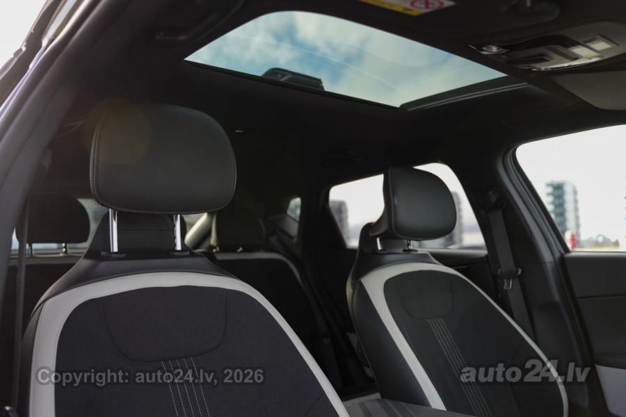 Melns Kia EV6 2024 Tallina, ar dzinēja tilpumu 0.00 L un nobraukumu 12 tūkst. km par 44900 €, foto 21 vietnē AUTOMOTO.COM.LV