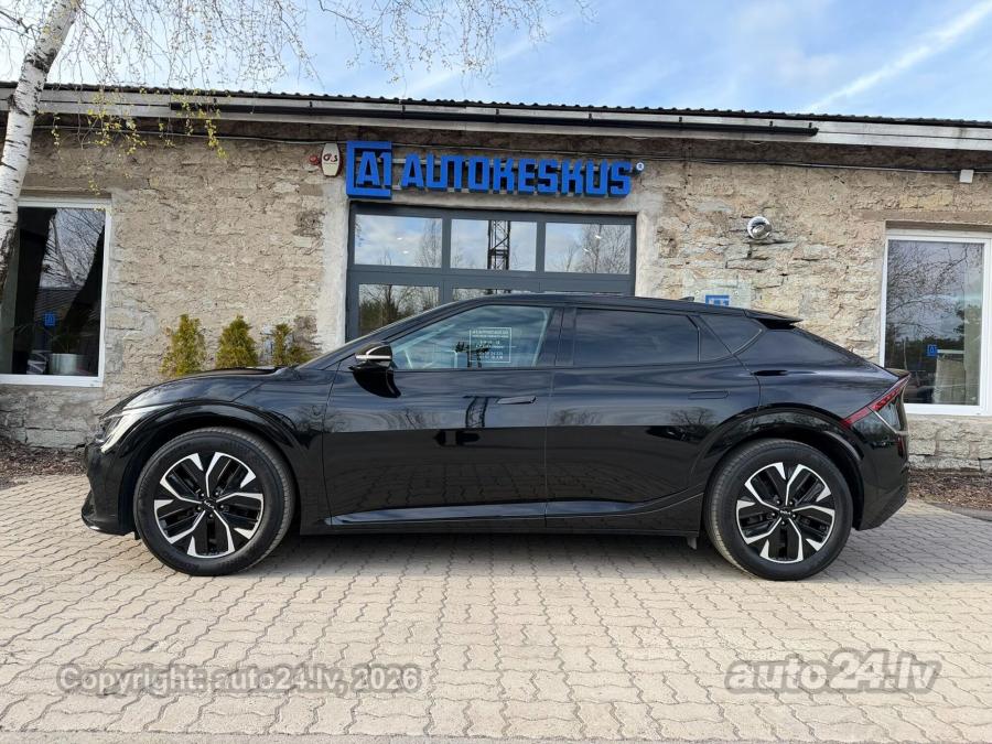 Черный Киа EV6 2024 в Таллин, объемом двигателя 0.00 л и пробегом 32 тыс. км за 41990 €, фото 10 на AUTOMOTO.COM.LV