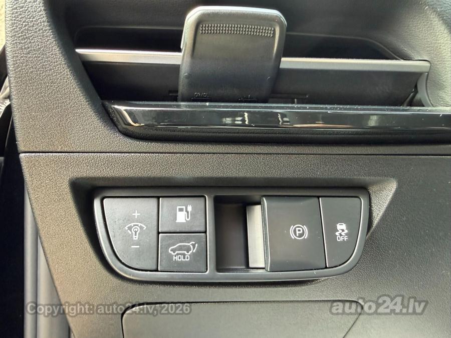 Черный Киа EV6 2024 в Таллин, объемом двигателя 0.00 л и пробегом 32 тыс. км за 41990 €, фото 19 на AUTOMOTO.COM.LV