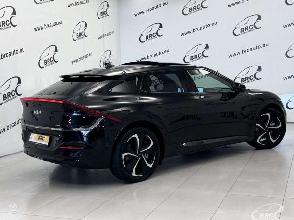 Черный Киа EV6 2024 в Вильнюс, объемом двигателя 0.00 л и пробегом 17 тыс. км за 33000 €, фото 3 на AUTOMOTO.COM.LV
