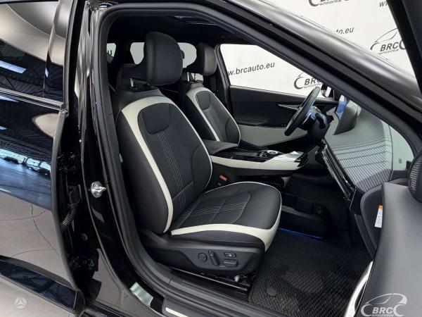 Черный Киа EV6 2024 в Вильнюс, объемом двигателя 0.00 л и пробегом 17 тыс. км за 33000 €, фото 8 на AUTOMOTO.COM.LV
