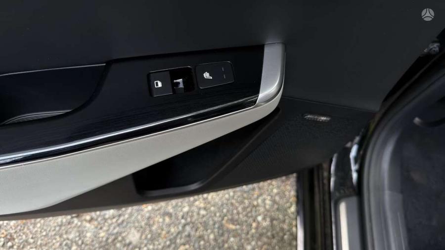 Черный Киа EV6 2024 в Ионава, объемом двигателя 0.00 л и пробегом 30 тыс. км за 21950 €, фото 29 на AUTOMOTO.COM.LV