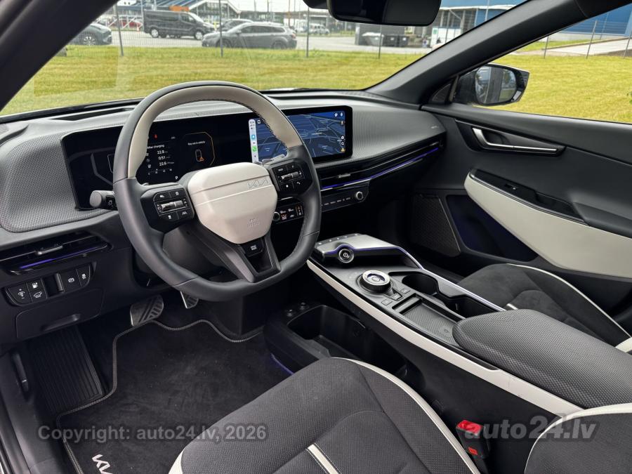 Черный Киа EV6 2025 в Таллин, объемом двигателя 0.00 л и пробегом 29 тыс. км за 53990 €, фото 15 на AUTOMOTO.COM.LV