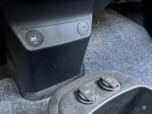 Melns Kia EV6 2021 Tauragė, ar dzinēja tilpumu 0.00 L un nobraukumu 85 tūkst. km par 22500 €, foto 40 vietnē AUTOMOTO.COM.LV