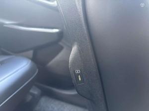 Melns Kia EV6 2021 Tauragė, ar dzinēja tilpumu 0.00 L un nobraukumu 85 tūkst. km par 22500 €, foto 41 vietnē AUTOMOTO.COM.LV