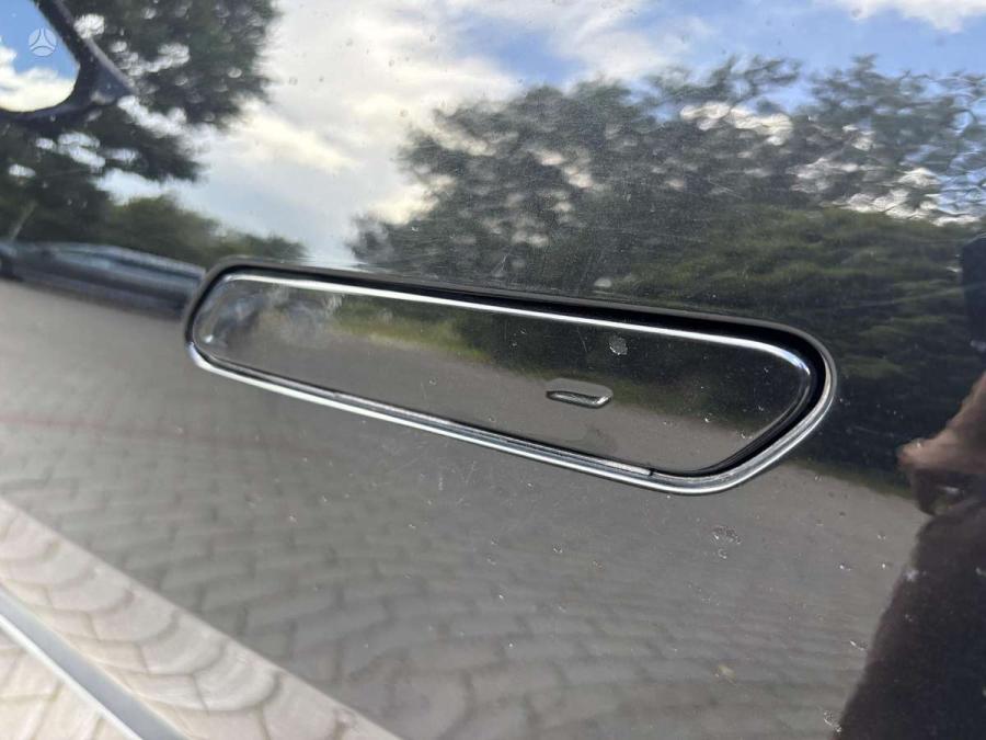Melns Kia EV6 2021 Tauragė, ar dzinēja tilpumu 0.00 L un nobraukumu 85 tūkst. km par 22500 €, foto 43 vietnē AUTOMOTO.COM.LV
