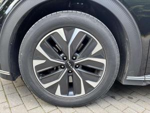 Melns Kia EV6 2021 Tauragė, ar dzinēja tilpumu 0.00 L un nobraukumu 85 tūkst. km par 22500 €, foto 48 vietnē AUTOMOTO.COM.LV