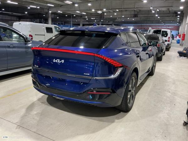 Zils Kia EV6 2022 Mārupe, ar dzinēja tilpumu 0.00 L un nobraukumu 91 tūkst. km par 33990 €, foto 4 vietnē AUTOMOTO.COM.LV